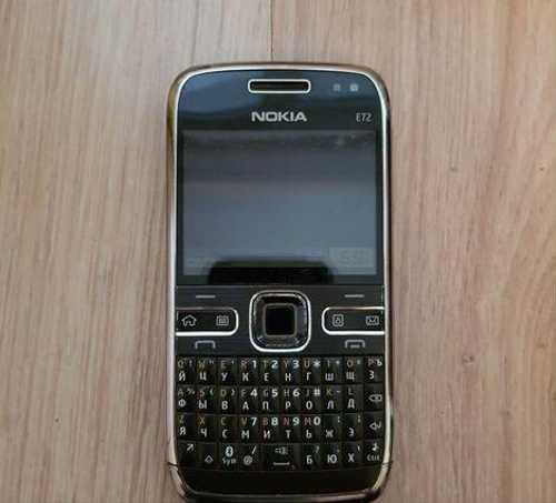 Телефон Nokia E72