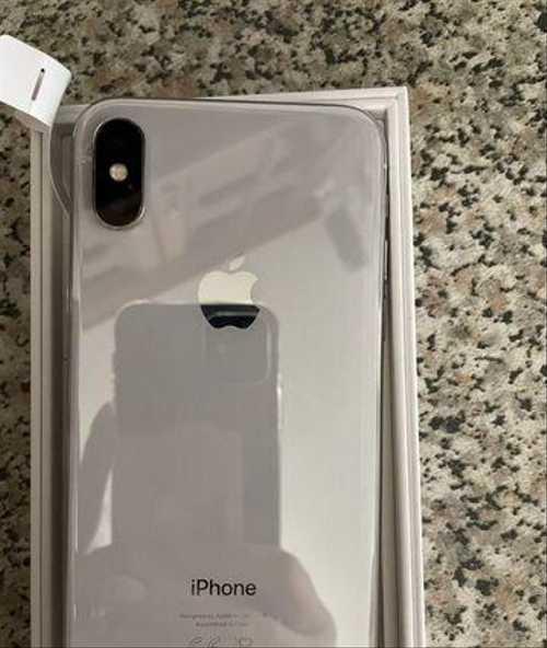 Телефон iPhone X256