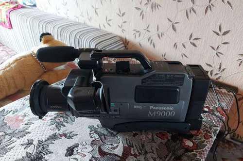Видеокамера Panasonic m9000