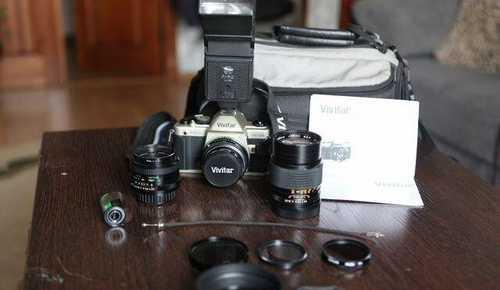 Пленочный фотоаппарат Vivitar в комплекте