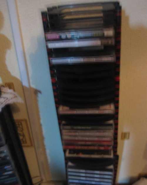 Полки 20 DVD дисков, черные наращиваемый пластик