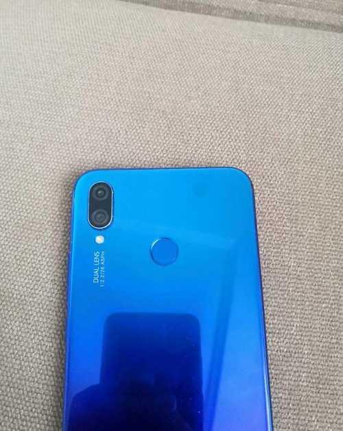 Смартфон. huawei nova 3i