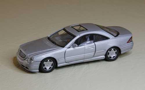 1/43 Mercedes-Benz CL 500 Cararama