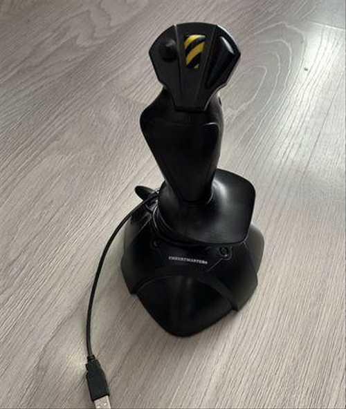 Джойстик Thrustmaster USB Joystick