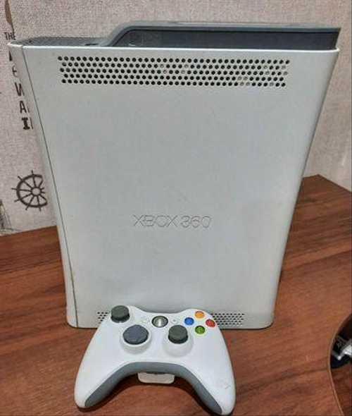 Xbox 360 + Много дисков