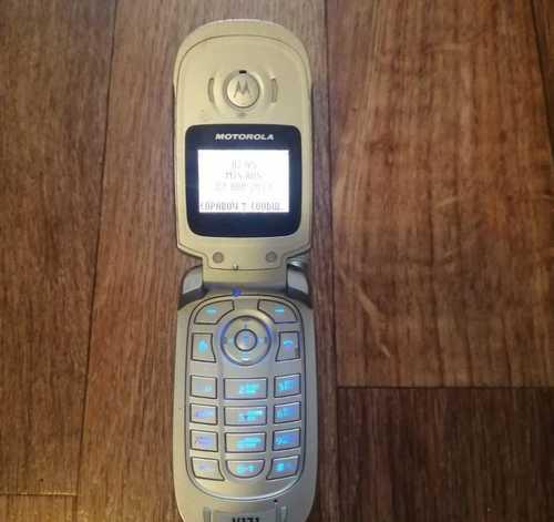Телефон Motorola V171