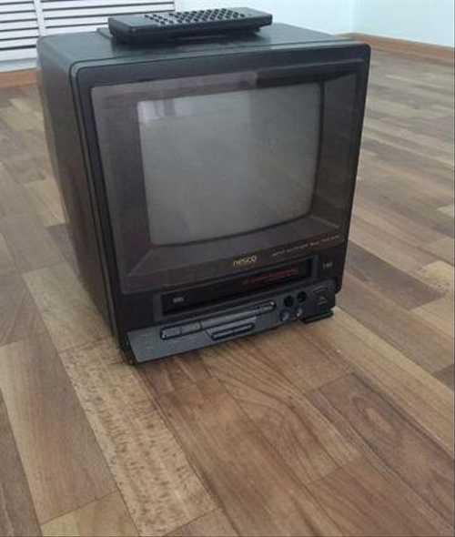 Телевизор+видео VHS Nesco TVR 26-PS