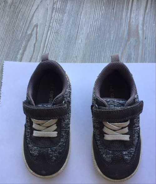 Кроссовки детские Carters р7 14 см на 1-2года