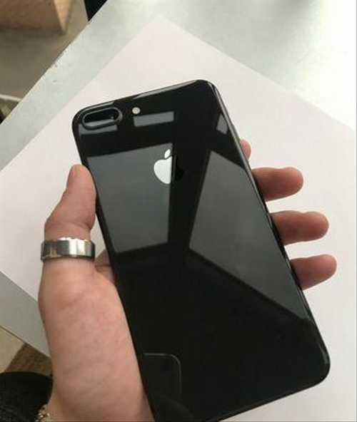 Продам iPhone 8plus 64gb