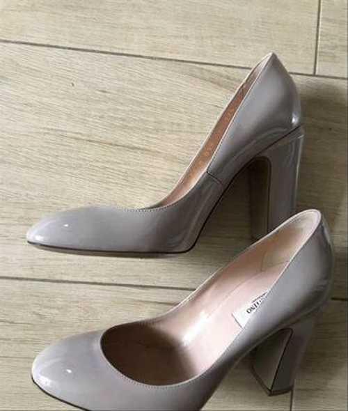 Туфли женские valentino лак 37,5
