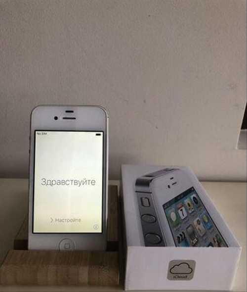 Телефон iPhone 4s