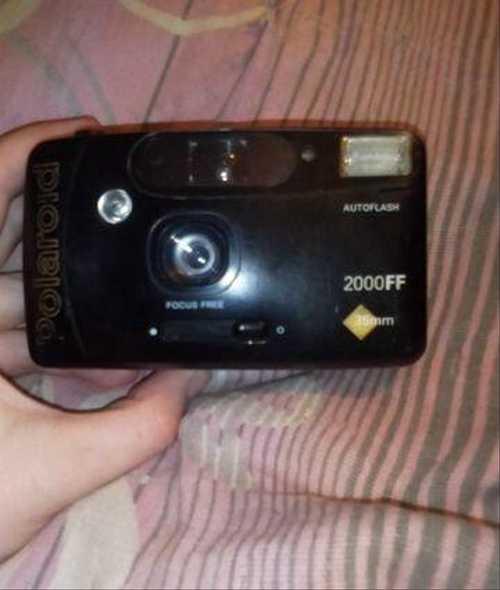 Винтажный пленочный фотоаппарат Polaroid 2000 FF