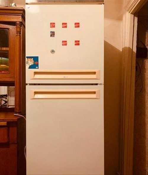 Холодильник бу stinol 104 трехкамерный