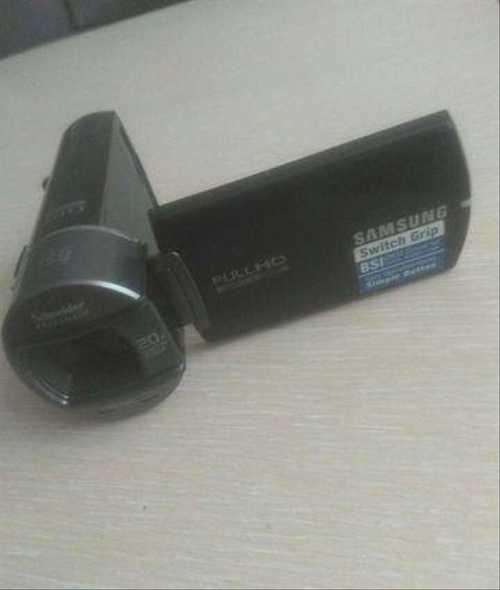 Цифровая видеокамера Самсунг