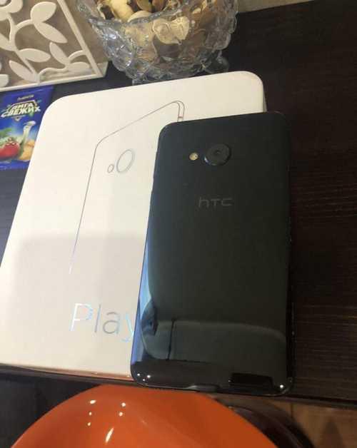 Телефон HTC U Play