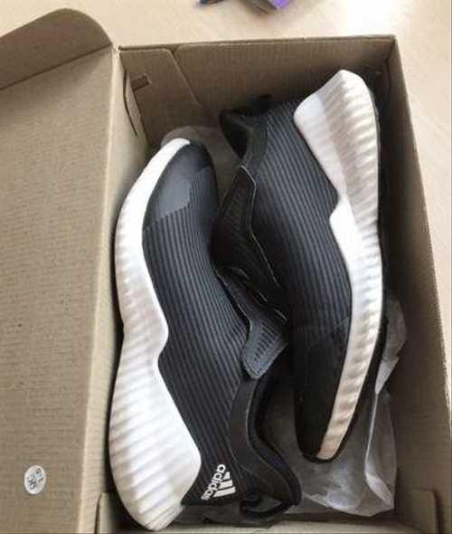 Кроссовки Adidas 33 размер