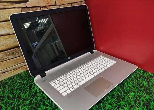Ноутбук HP 17" белый