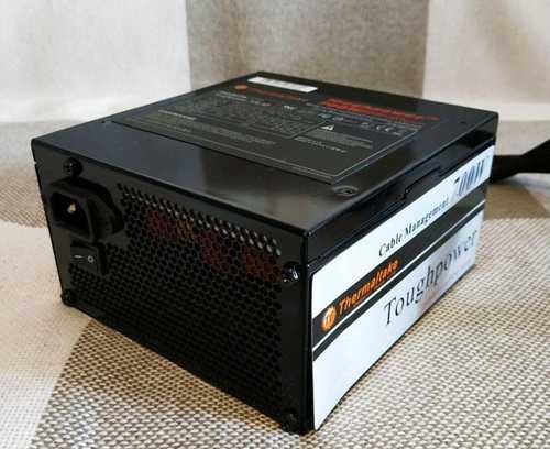 Блок питания Thermaltake Toughpower 700W