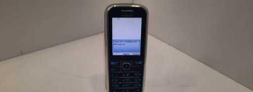 Мобильный телефон Nokia 6233