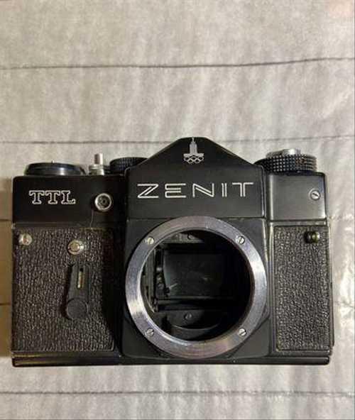 Плёночный фотоаппарат Zenit TTL боди