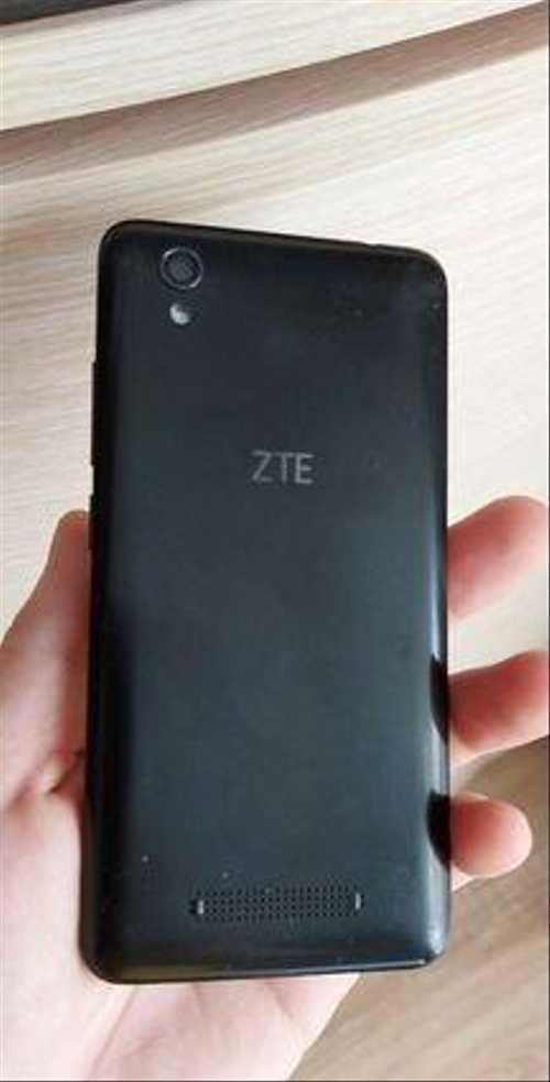 Смартфон ZTE