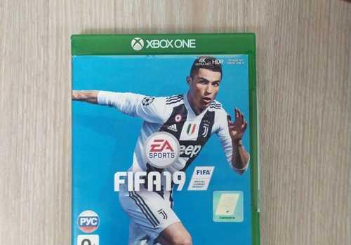 Диск на Xbox one игра Fifa19
