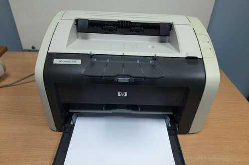 Принтер hp 1018 в отличном состоянии на гарантии
