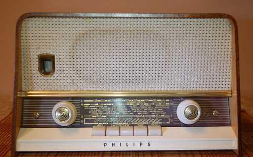Ламповый приемник Philips-Philetta de Luxe 321