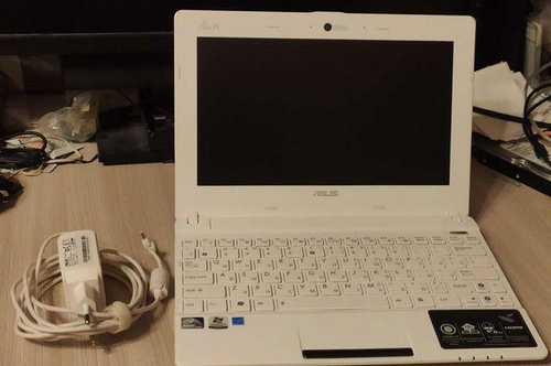 Asus Eee PC X101CH 10.1 Atom 1,6Ghz 1Gb 500Gb