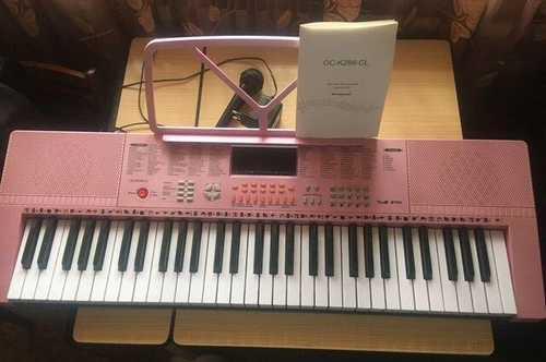 Розовый Синтезатор Attivio OC-K288-CL (61 клавиша)