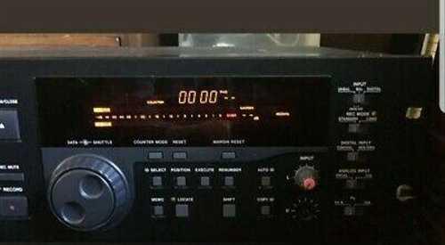 Tascam da-30 mkii dat дека студийная