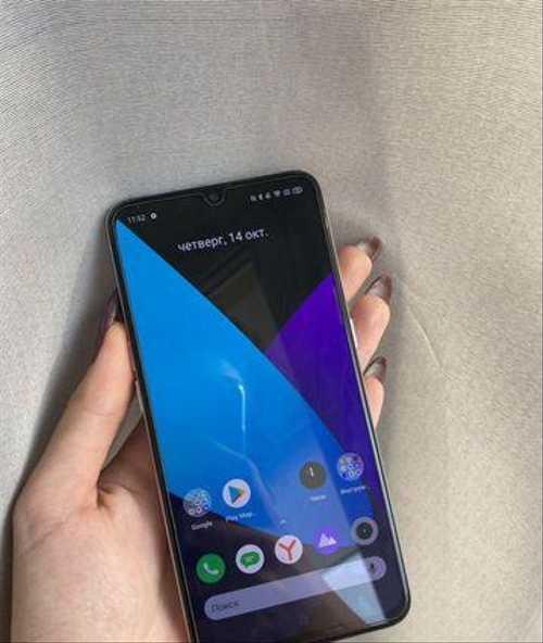 Смартфон Realme XT
