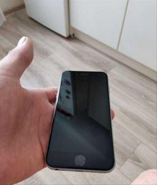 Телефон iPhone 6s