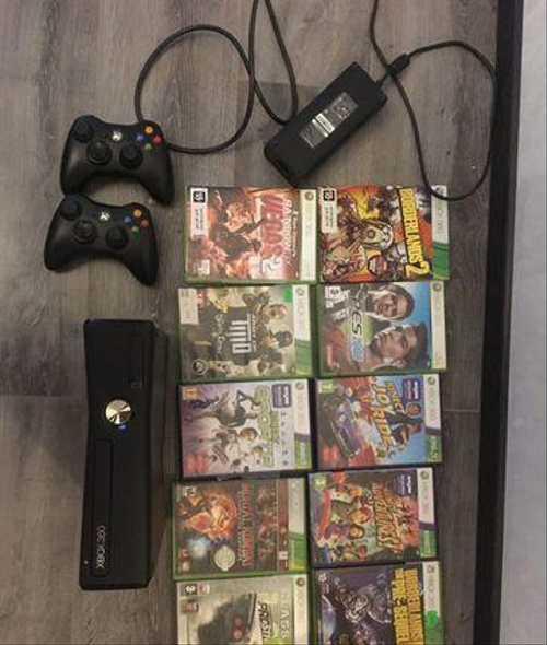 Xbox 360s