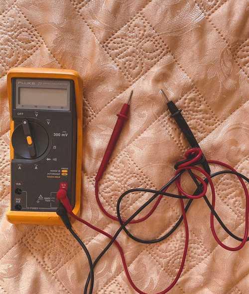 Мультиметр Fluke 77 series 2