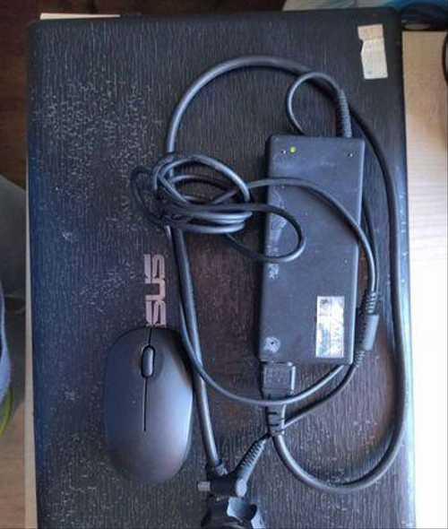 Ноутбук asus x55u