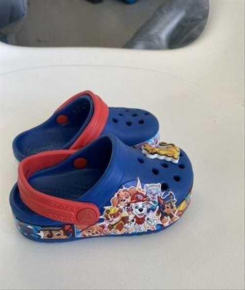Crocs