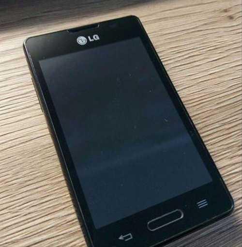 Телефон LG E-440