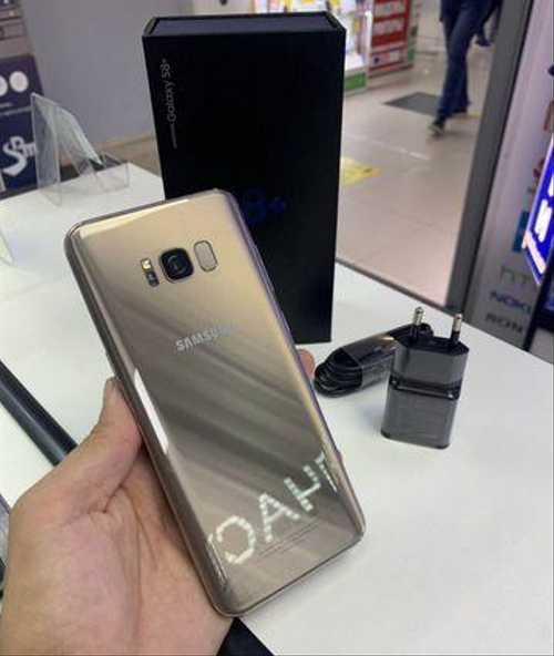 Samsung galaxy s8plus 4/64 gold