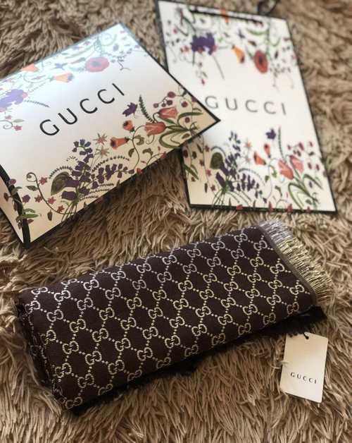 Платок, палантин женский Gucci