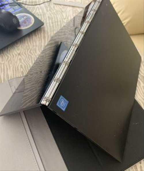 Lenovo yoga book