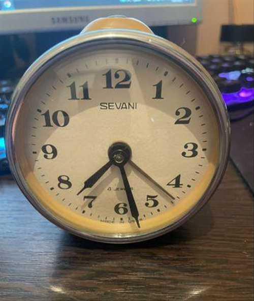 Часы настольные sevani