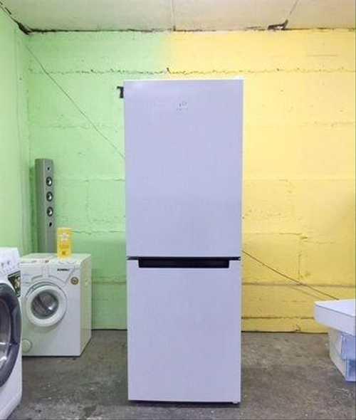 Холодильник бу Indesit total no frost