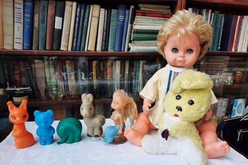 Игрушки СССР, детская посуда, куклы гдр