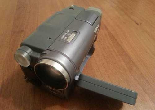 Sony video camera recorder CCD-TRV 128 ntsc