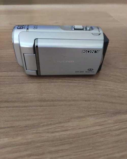 Видеокамера Sony handycam 60x