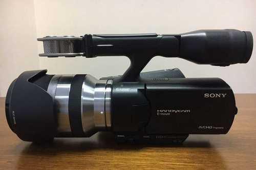 Профессиональная видеокамера Sony NEX-VG20E