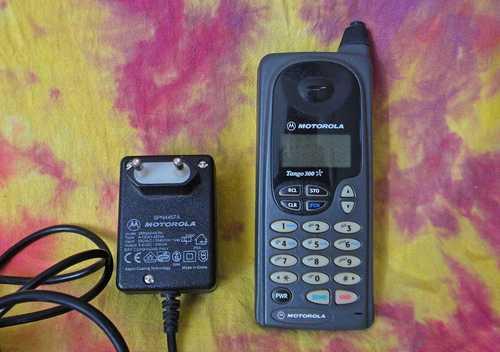 Коллекционерам Motorola Tango 300 e