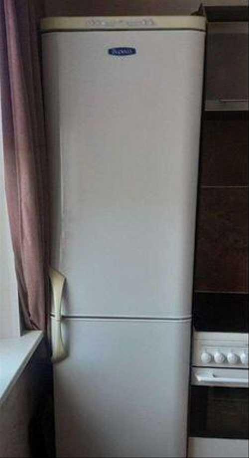 Холодильник "Бирюса 129rs" б/у