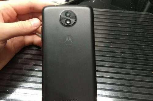 Motorola смартфон продам на запчасти